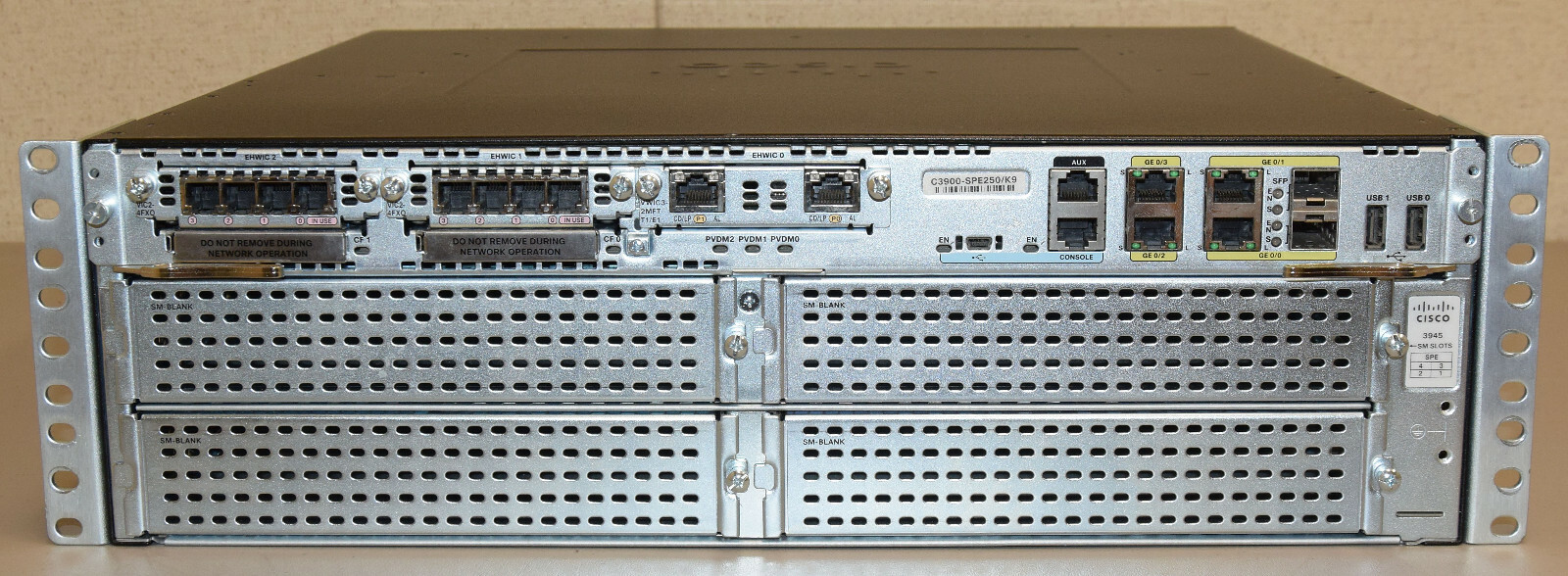 Cisco 3945 4 Port Gigabit Router w/ C3900-SPE250-K6 / Dual PSU / Dual ...