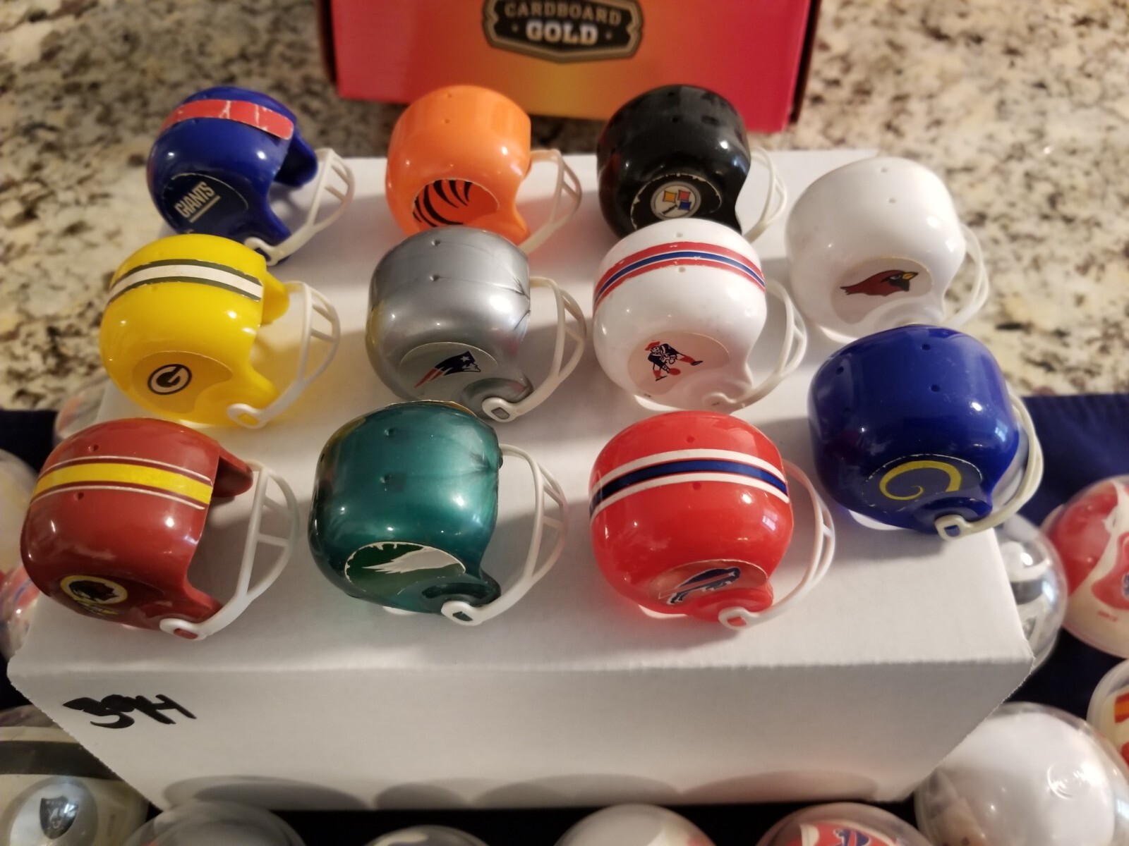 🏈Vintage Lot of 46 Mini Plastic NFL Football Helmets🏈 Gum Ball Vending ...