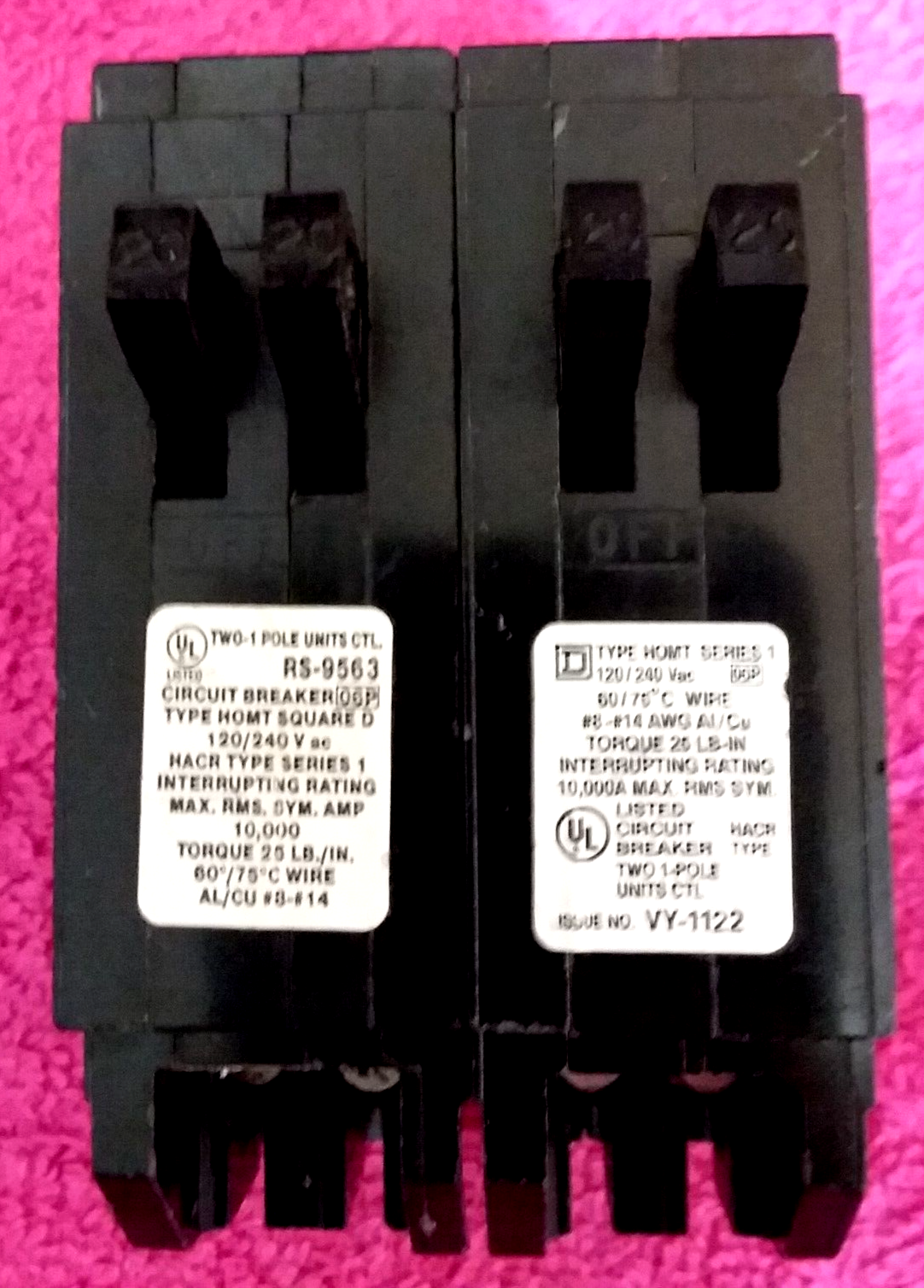 Lot of TWO Square D Homeline 20 amp Twin HOMT2020 1 Pole Tandem Circuit ...