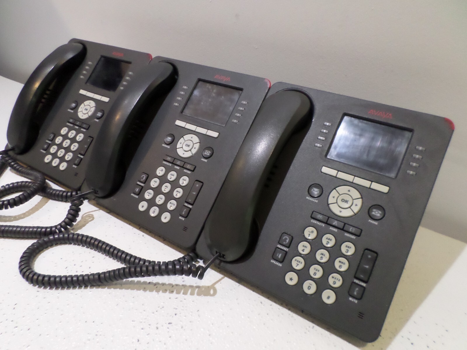 LOT OF 3 - Avaya 9611G 8-Line 24-Button VoIP Gigabit Phone w/ Stand and ...