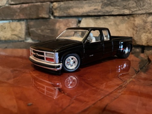 Sunnyside Superior 1995 3500 Chevy Dually 1:24 Scale Diecast Phantom ...