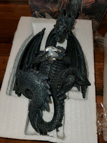VTG new with box Myth and Legends Summit Collection Dragon summit ...