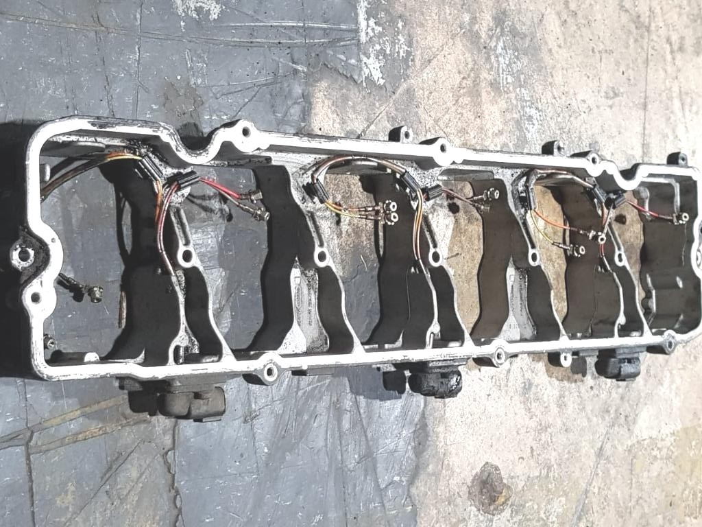 Cummins ISL ISC Diesel Engine Rocker Housing P/N 4939387 | eBay