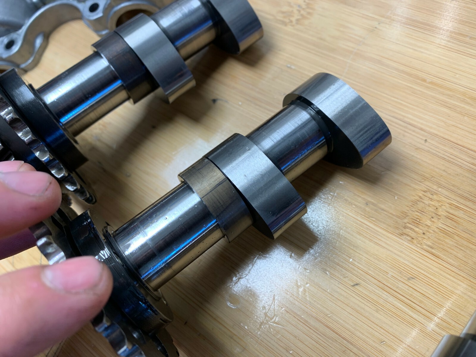 2000 Aprilia Mille Cam shafts full set with cam gears and clamps ...