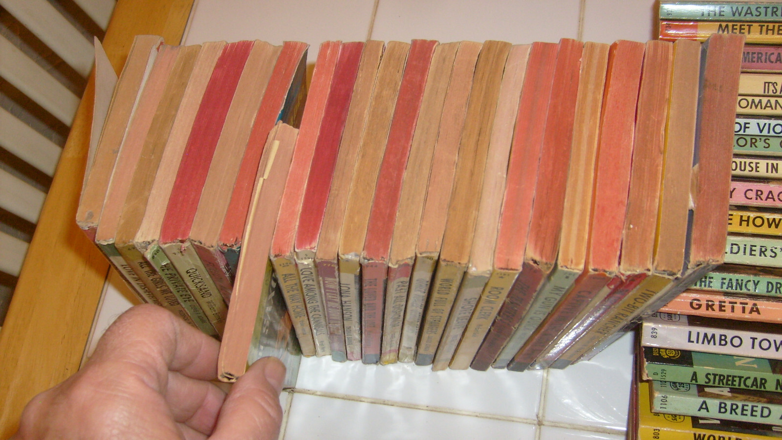 45 VINTAGE SIGNET PAPERBACKS | eBay