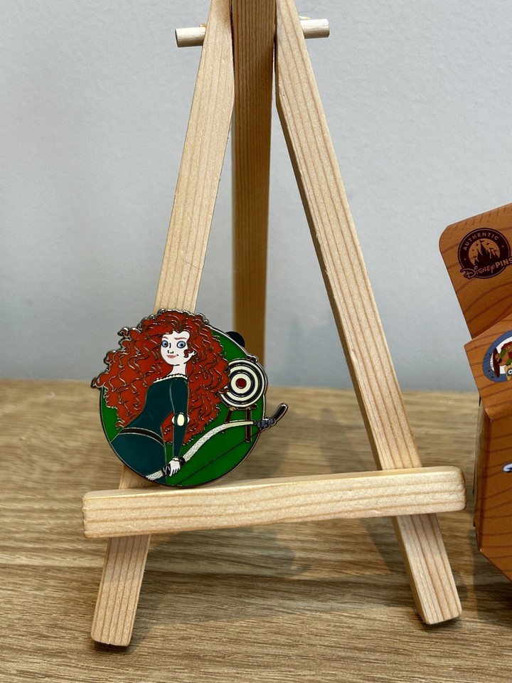 Disney Brave Merida Bow And Arrow Magical Marksmen Pin Mystery Box | eBay