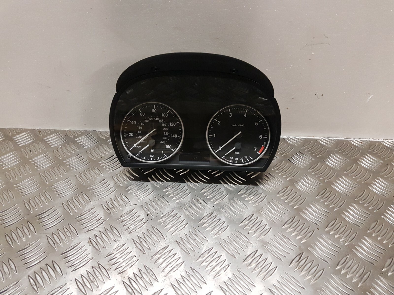BMW E90 E91 E92 3 SERIES PETROL SPEEDO CLOCKS INSTRUMENT CLUSTER DIALS ...