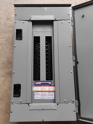 SUQARE D 225 AMP PANELBOARD 240 120V SINGLE PHASE 1PH 3W 42 Cir NEMA 3R ...