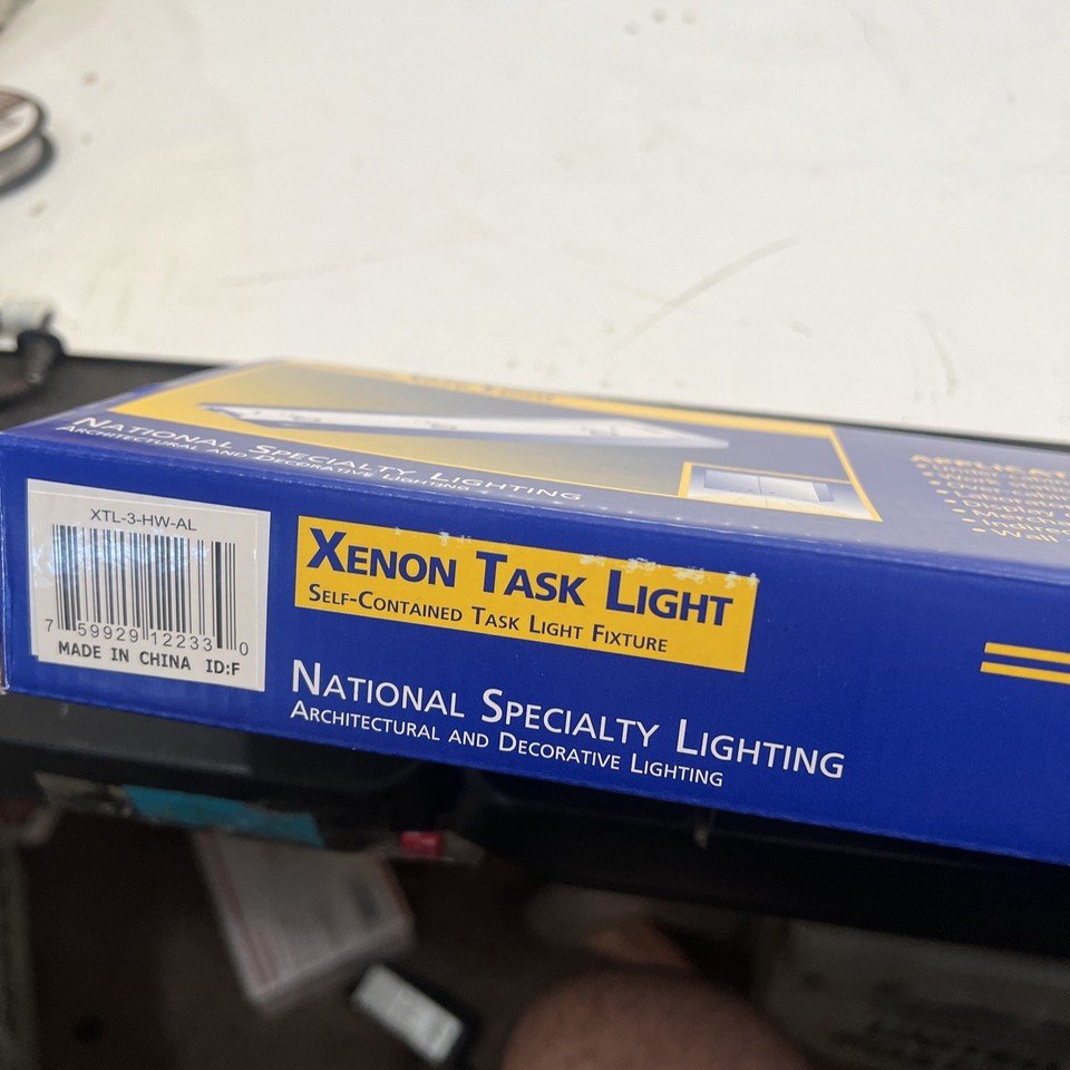 NATIONAL SPECIALTY LIGHTING - 26” XENON TASK/UNDER-CABINET LIGHT Silver ...