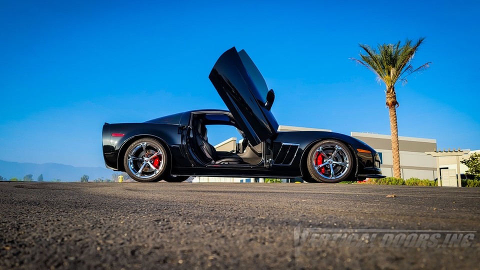 Chevrolet Corvette C6 2005-2013 Vertical Lambo Doors Kit ...
