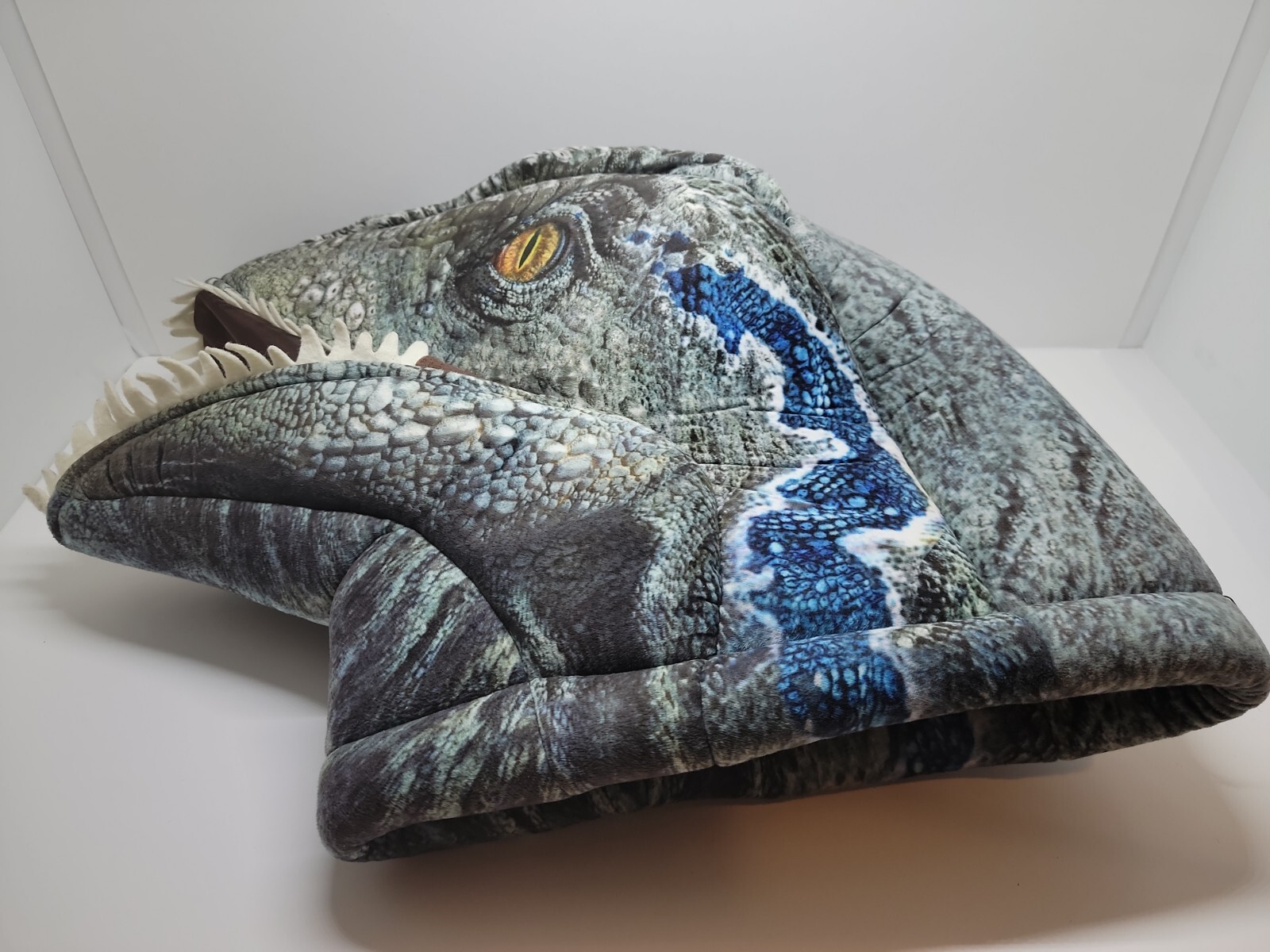 Jurassic World BLUE Raptor Costume Head Dinosaur Preh… - Gem