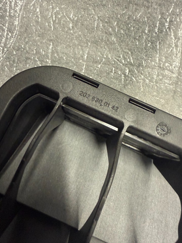 Ventilation Flap Ventilation Mercedes C-Class W203 Original A2038300142 ...
