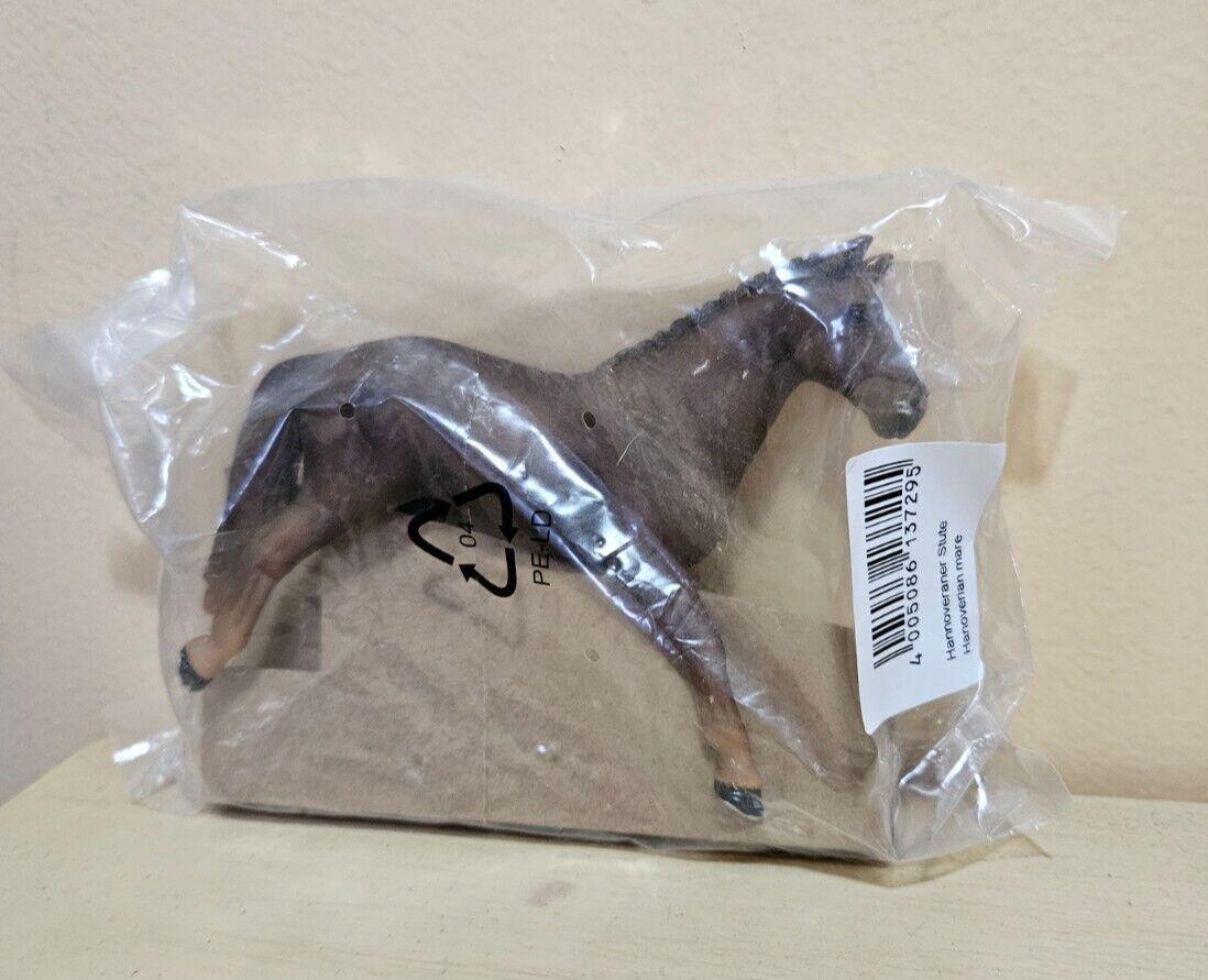 Schleich Hanovarian Mare Retired 2012 Brand New AM LIMES 69 HTF RARE in ...