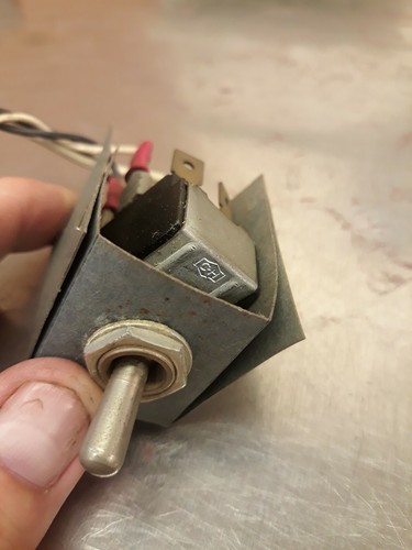 3 lot Und. Lab. Inc. 10A 250VAC 15A 125VAC 1/2HP 250VACToggle Switch ...