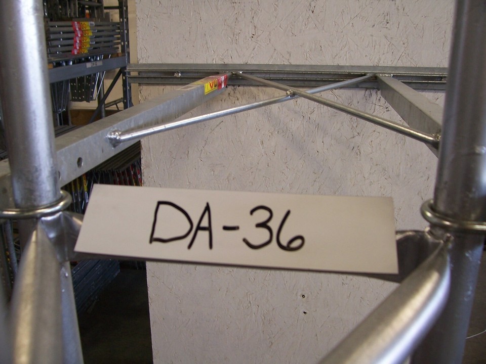 "AMERITE American Tower Adjustable House Bracket | 36"" | 29""-34 ...