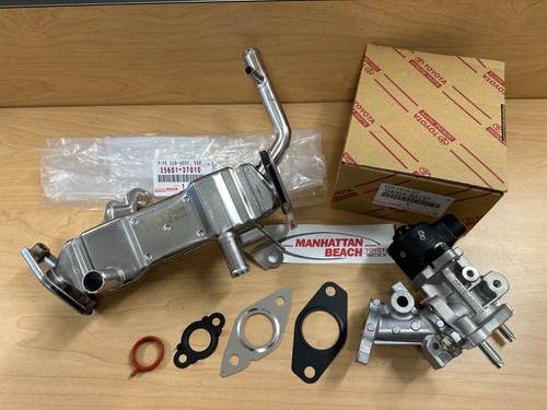GENUINE TOYOTA OEM 10-15 PRIUS, 12-17 PRIUS V, EGR VALVE & COOLER PIPE ...