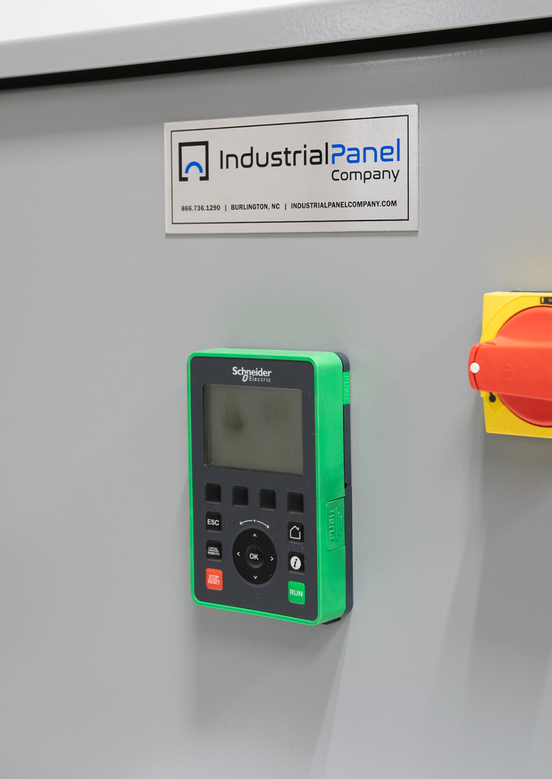 ATV320U75N4C SQD 30A 480V 10HP UL508A Certified Enclosed Variable Drive ...