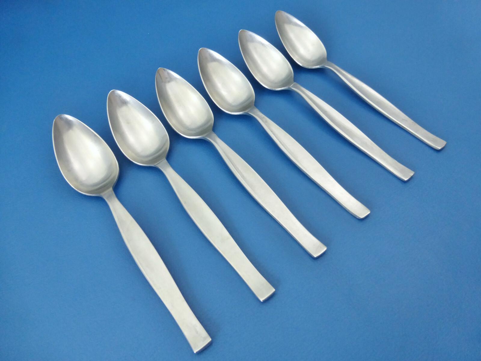 6 SIPELIA Sheffield DE LUXE Stainless 5-5/8" Teaspoons / Fruit Spoons ...