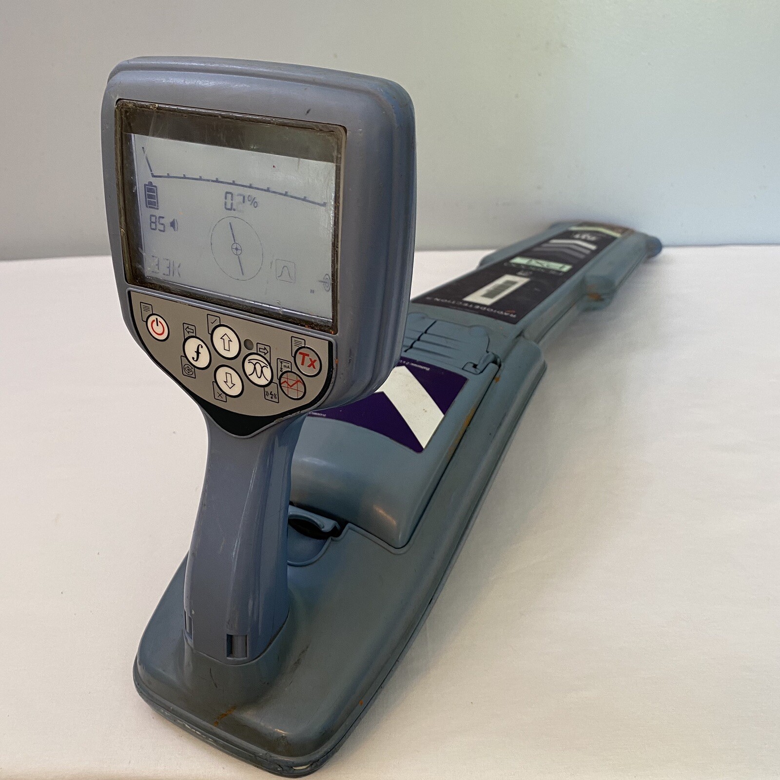 Radiodetection RD8000 Universal Precision Cable, Pipe and RF Marker ...