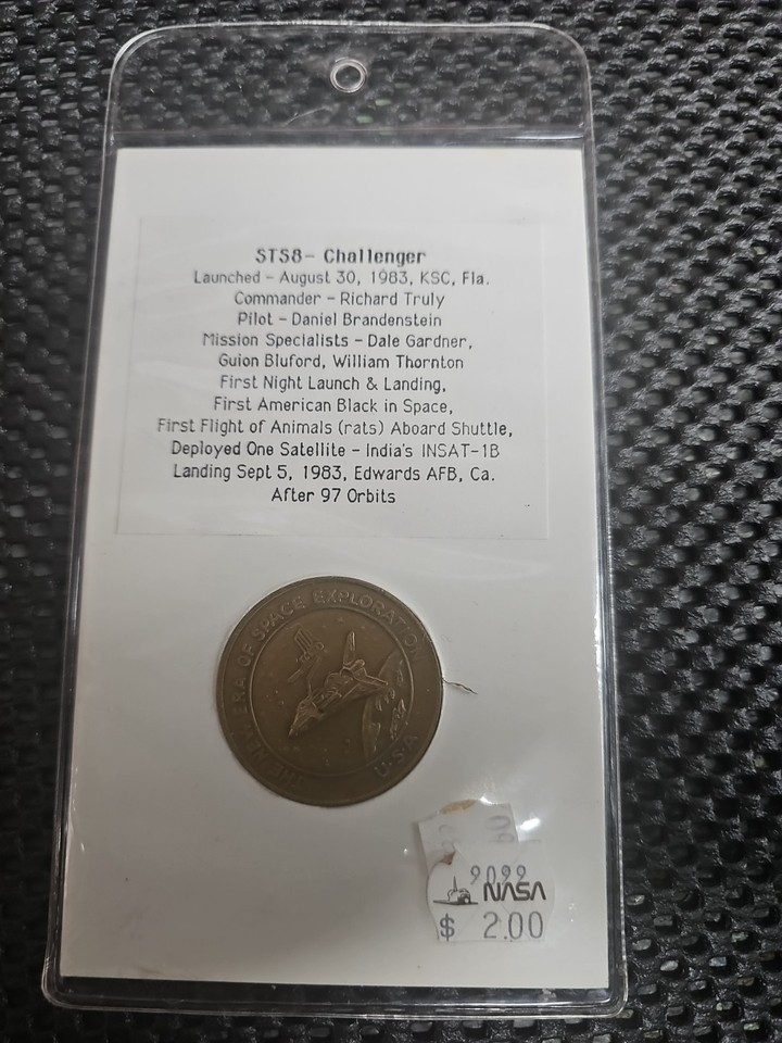 Challenger Shuttle Crew Emblem Collector Series Coin Nasa 1983 STS8 | eBay