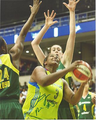 COURTNEY PARIS Signed 8 x 10 Photo WNBA Basketball DALLAS WINGS Free ...