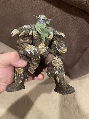 World Of Warcraft Broll Bearmantle Night Elf Action Figure WOW | eBay