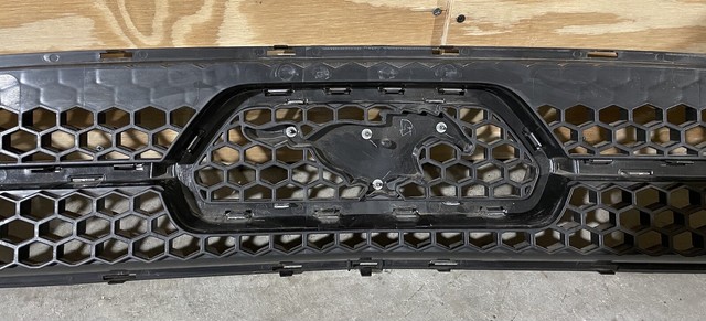 Ford FR3Z8200DA Front Grille for sale online | eBay