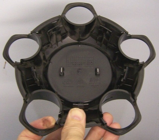 2014 - 2020 Toyota Tundra 75157 Black Center Hub Cap OEM 4260b 0c040 ...