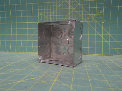 4" Crouse Hinds TP432 Steel Square Outlet Box, Ground Bump, 3/4" Side ...
