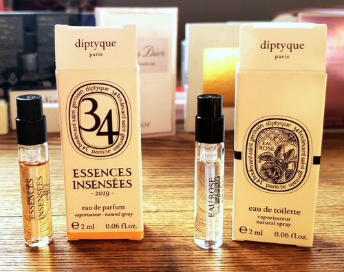 Diptyque Paris 2 Piece Fragrance Sampler Essence Insensee & Eau Rose ...