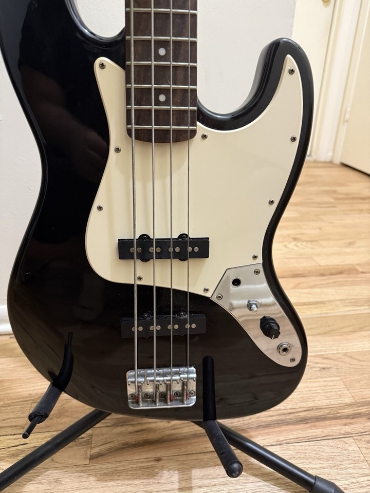 Squier Electric Jazz Bass by Fender - Flat Black Works | eBay