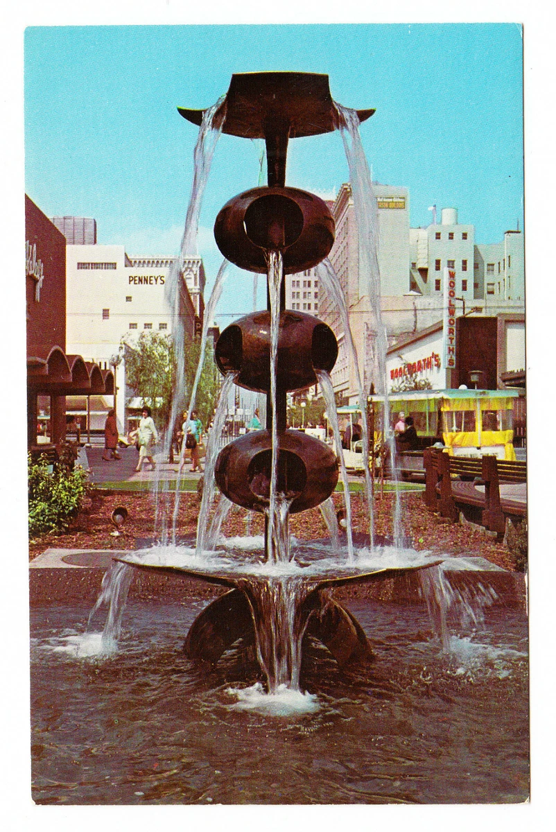Mall Outside Fountains