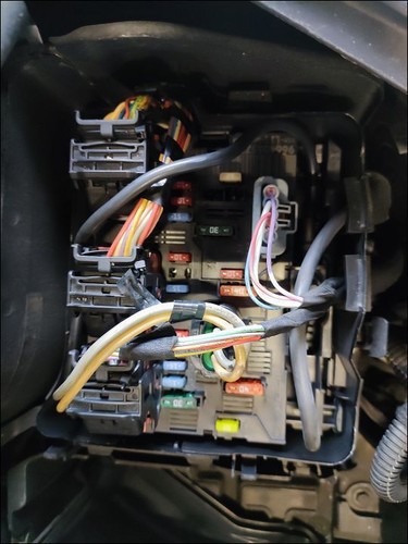 BOITE A FUSIBLES PEUGEOT 207 CC COUPE/CABRIOLET (WB) 6500FH | eBay