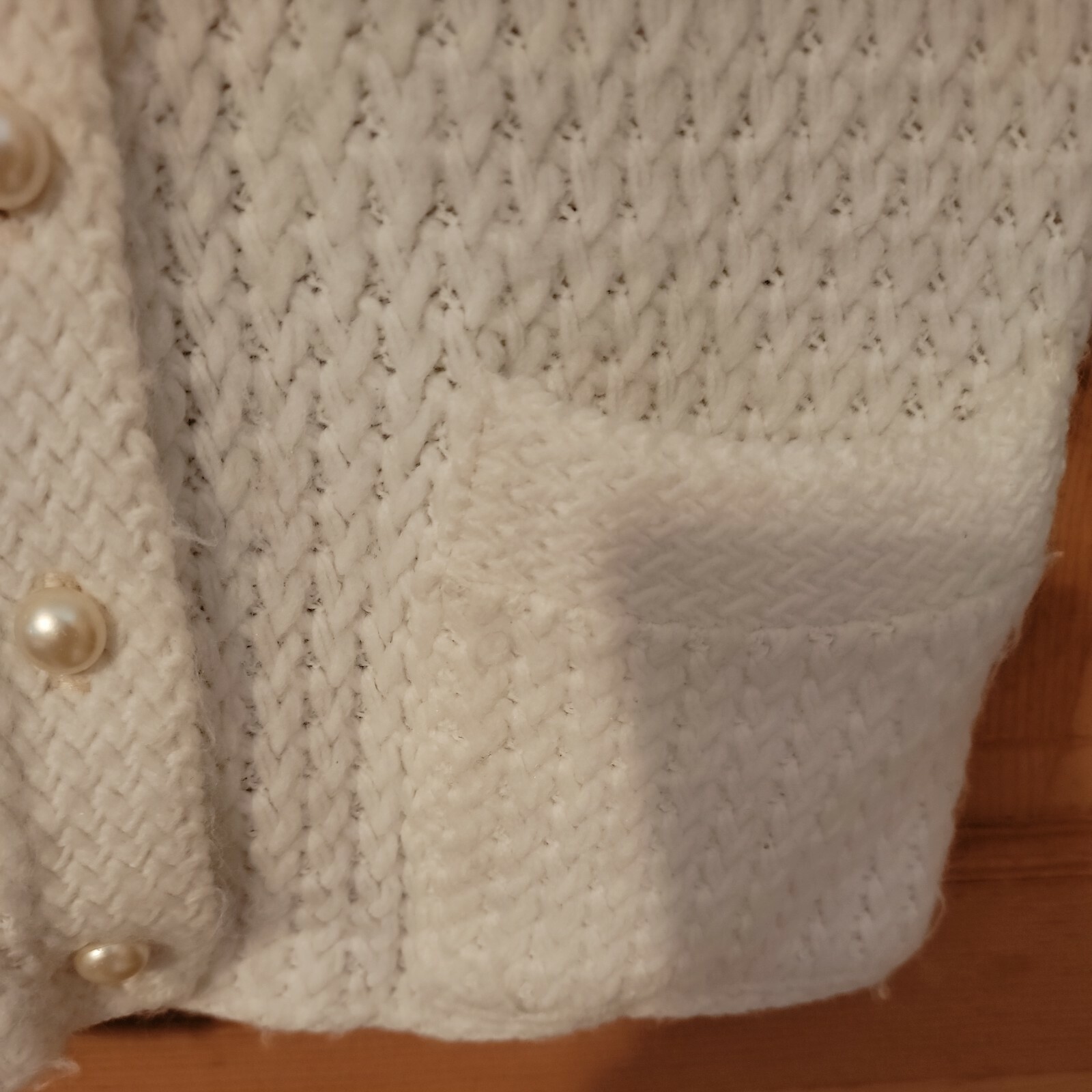 Vintage White Ladies Sweater Dotty Mann of Cleveland 100% Virgin Orlon ...