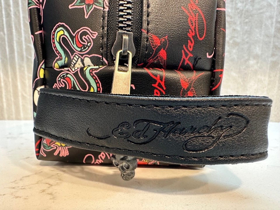 ED HARDY w/CUSTOM Skull Zipper Charm Cosmetics Toiletries Travel Bag ...
