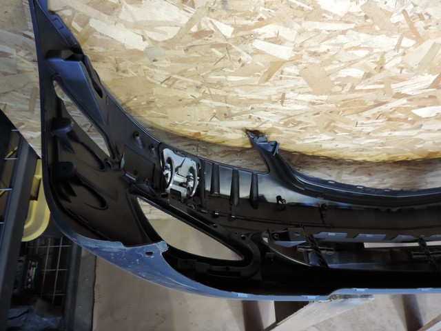 OEM Mercedes-Benz 2010-13 W221 S 550 Class Front Bumper 2218801040 ...