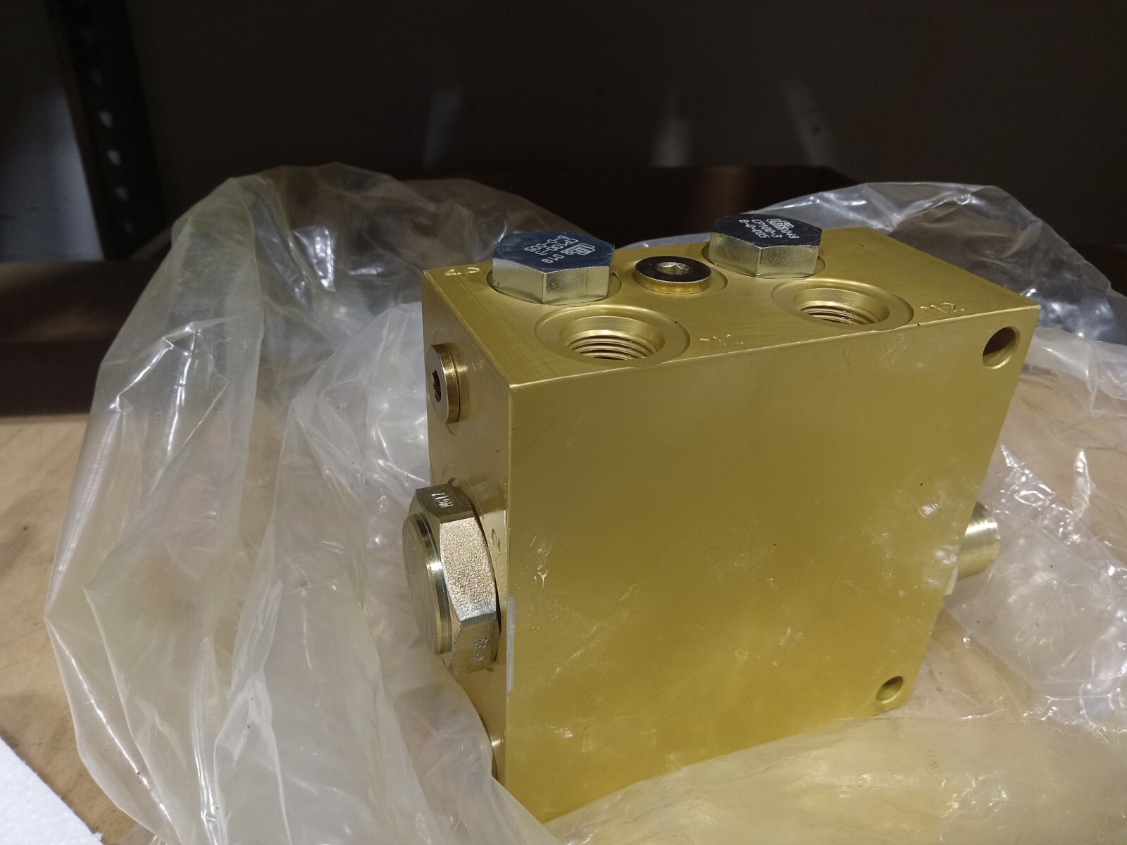 Innotek 20033A Hydraulic Valve Manifold relief block 9420000A 051206 | eBay