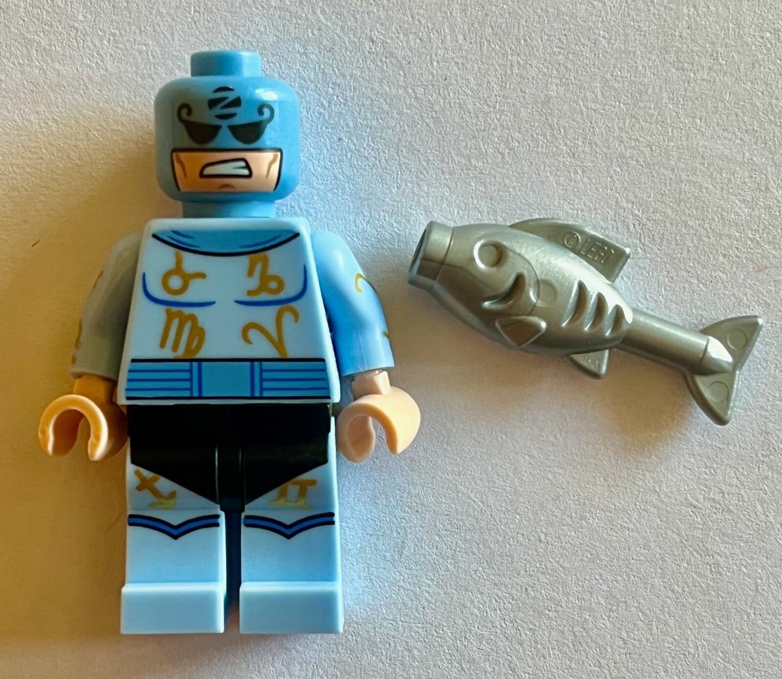 Lego Minifigure Zodiac Master w/ Fish Batman Movie Series 1 | eBay