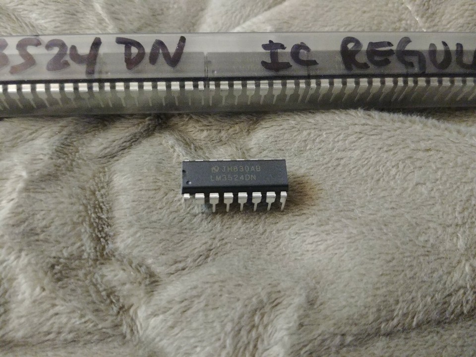 National Semiconductor IC Regulator 16 Dip Stick of 21 | eBay