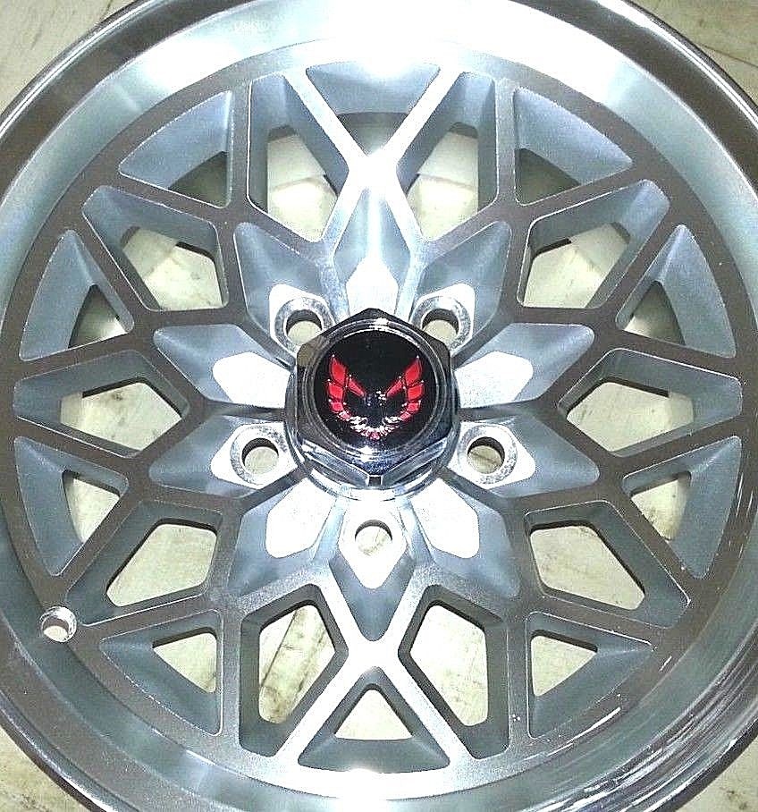 TRANS AM 15X8 SILVER SNOWFLAKE WHEEL KIT w NEW RED LOGO CENTER CAPS ...