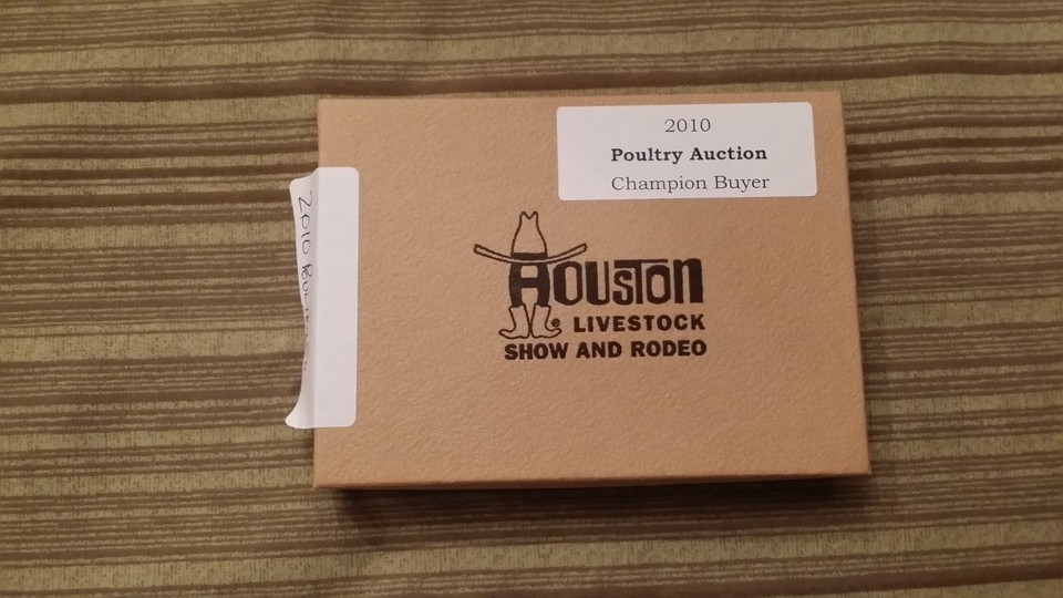 HOUSTON LIVESTOCK SHOW RODEO 2010 CHAMPION POULTRY BUYER BUCKLE FREE ...