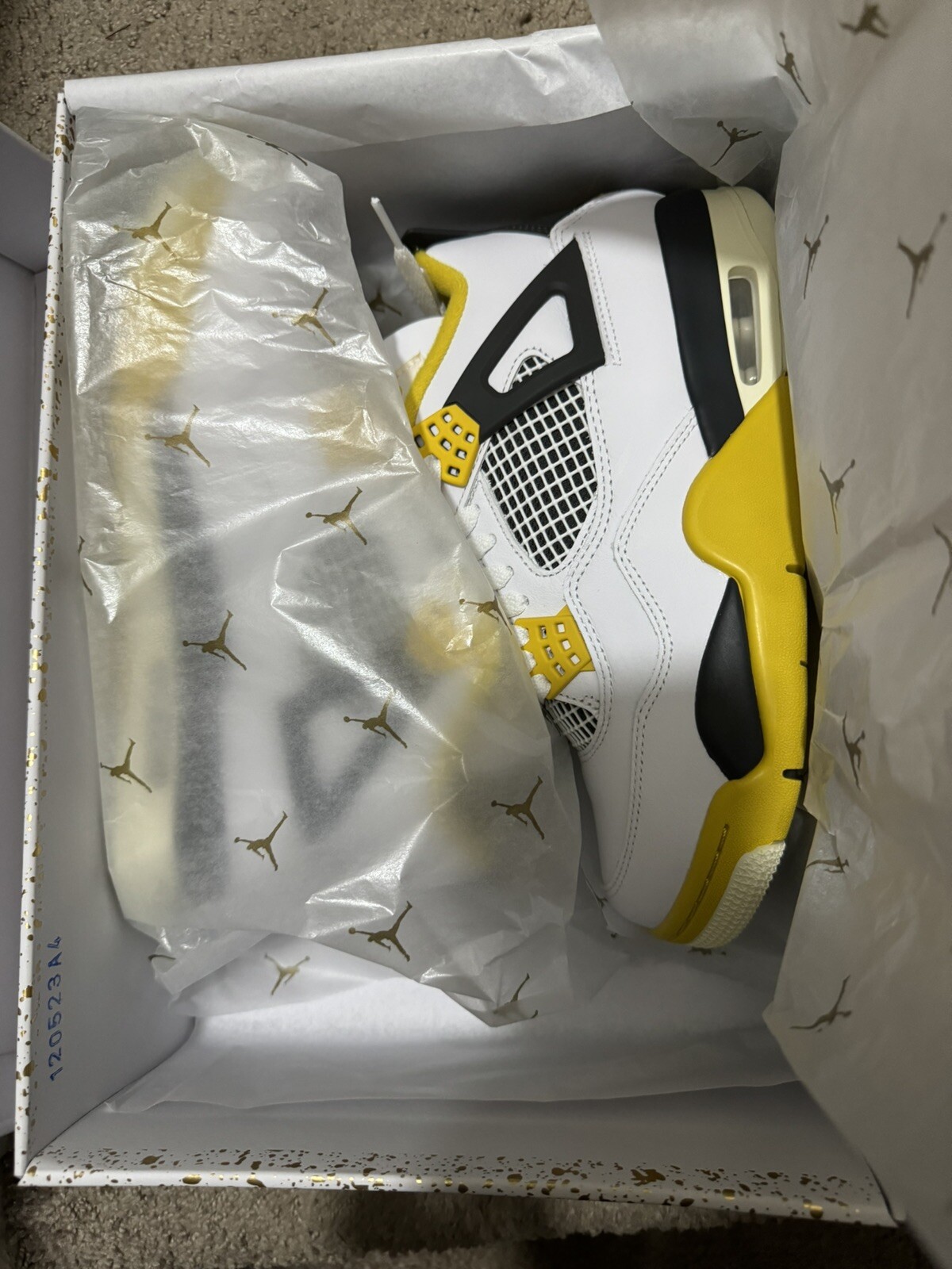 Size 10M -Air Jordan Retro 4 White/Coconut Milk AQ9129 101 | eBay