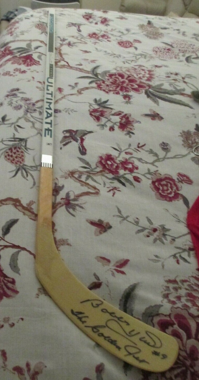 HOF BOBBY HULL ,THE GOLDEN JET, #9 AUTOGRAPHED KOHO ULTIMATE HOCKEY ...