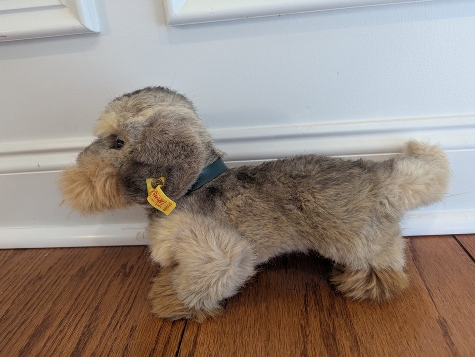 Steiff Raudi Dachshund Dog 4150/25 Plush Button Flag Standing Germany ...