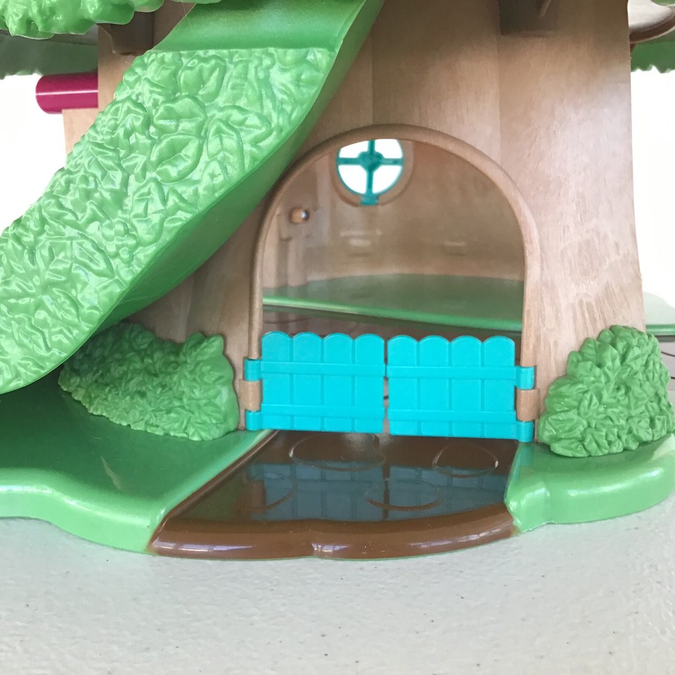 Li'l Woodzeez Family Treehouse Playset Kids Toys Treehouse with Slide ...