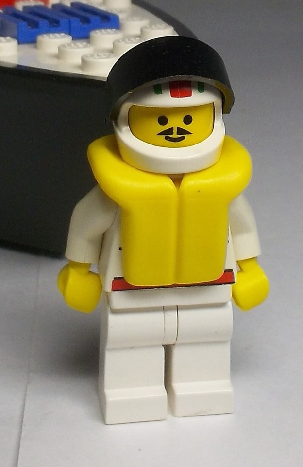 LEGO FLOATING BOATS RIPTIDE RACER 4002 | eBay UK