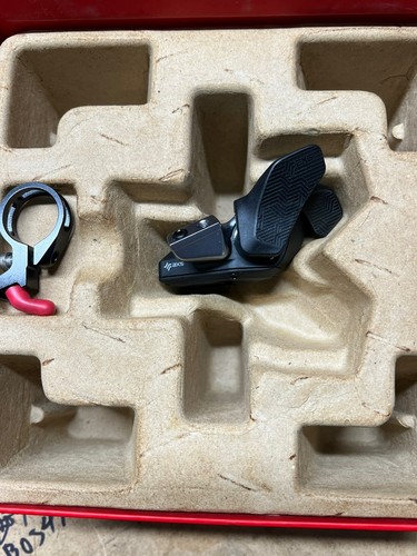 SRAM Eagle AXS Controller w/ Rocker Paddle w/ Discrete Clamp 2-Button ...