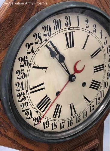 Brown Wooden Octagon Shape Roman Numerals Analog Display Regulator Wall ...