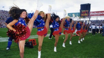 BEAUTIFUL PATRIOTS CHEERLEADERS 8X10 Photo | eBay