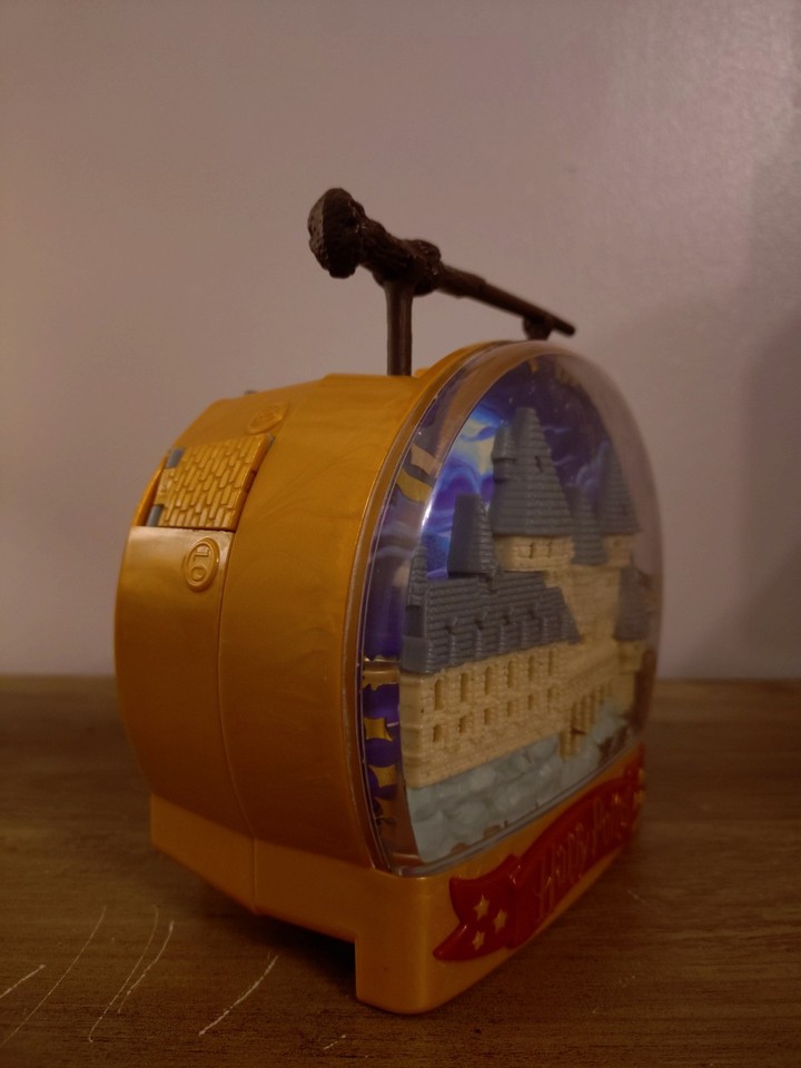 Polly Pocket Harry Potter Collectables Playset Plus Dumbledore And Boat ...